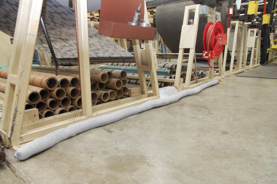 Absorption hoses oil - Ø7,6x305cm (6 pcs) | CGK Group