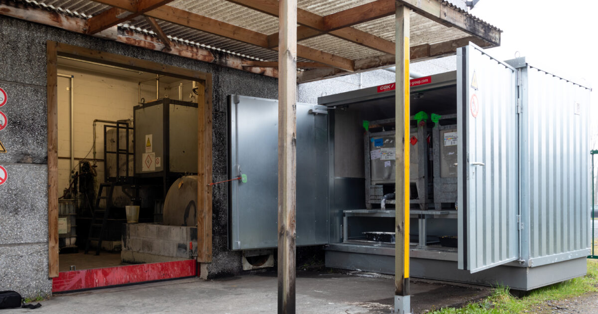 Conteneur résistant au feu pour les encres inflammables… | CGK Group