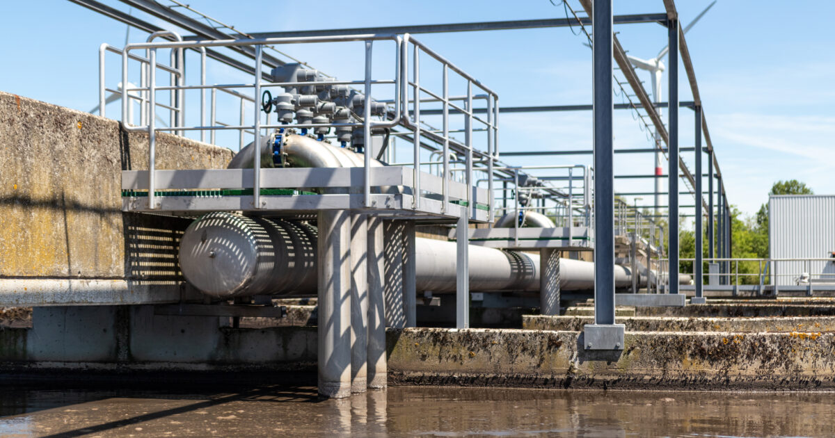 Installatie bordessen in inox en GVK (Aquafin) | CGK Group